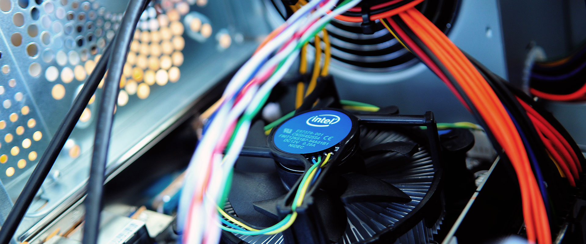 Montaje y mantenimiento de equipos informáticos en Valencia